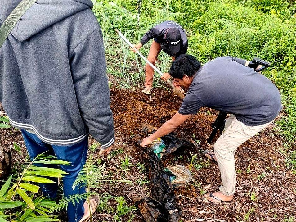 Government forces unearth arms cache in Lanao del Sur