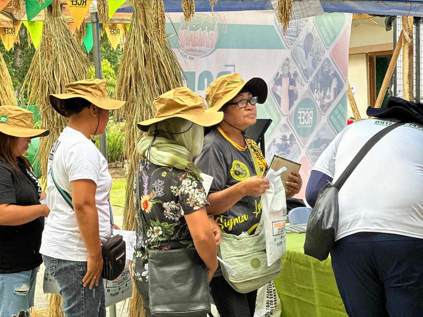 DA and PhilRice support rice farmers in cotabato through "Lakbay Palay ...